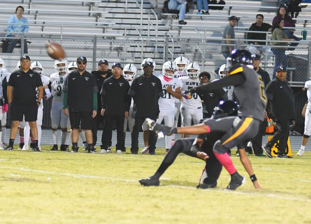 LOWER LEVELS: Santos’ last-second FG lifts JV Spartans outright lead in ...