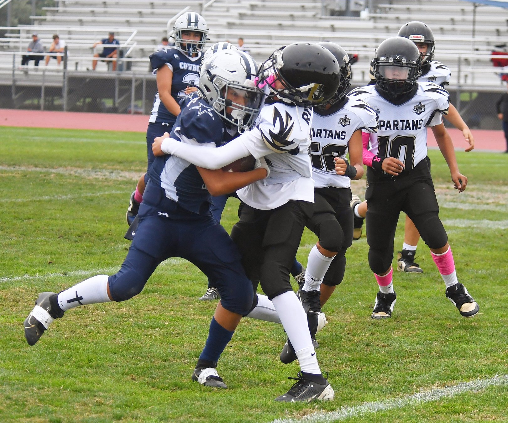 Jr. Buffaloes varsity dominates Riverbank Outlaws - Manteca Bulletin