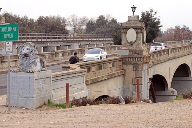 Historic bridge faces demolition - Ceres Courier