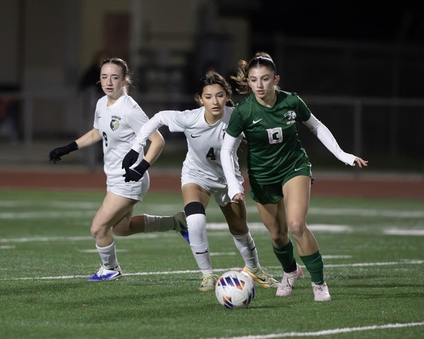 Local teams sweep on opening day of CCAL soccer slate - Turlock Journal