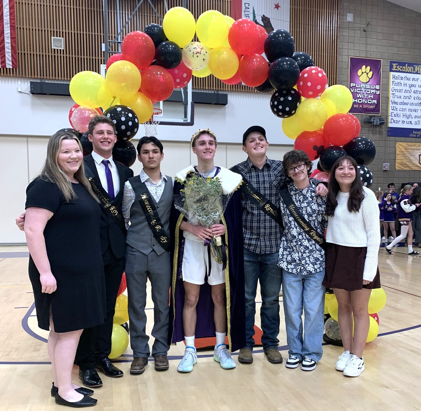 New Homecoming royalty crowned for Cougars 2026 - Escalon Times