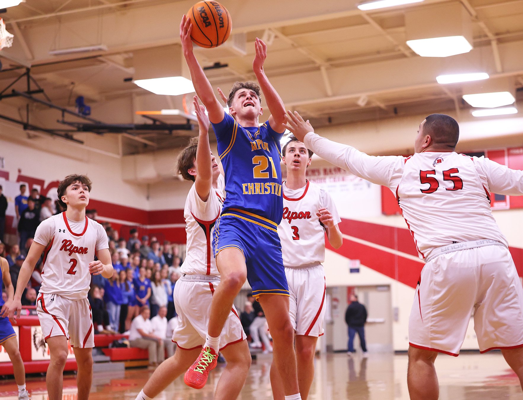 Knights overwhelm Ripon with 2nd-half barrage - Manteca Bulletin