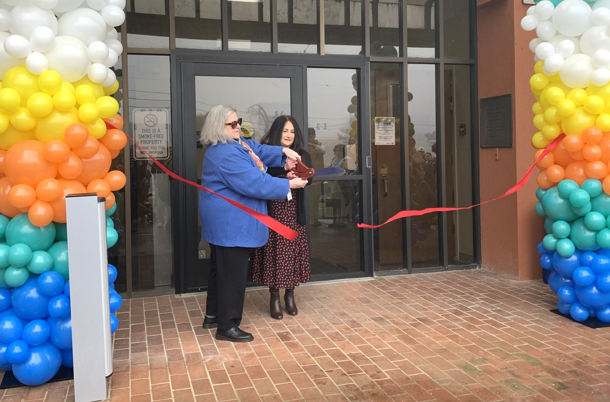 Saturday celebration unveils renovated, improved library - Riverbank News