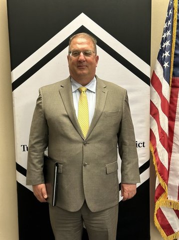 THS to lose beloved principal at end of year - Turlock Journal